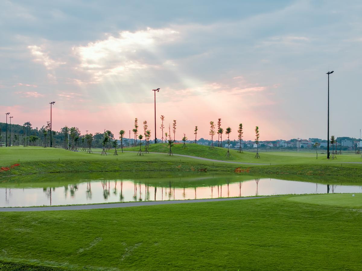 Corn Hill Golf & Resort - Sân golf Đồi Ngô